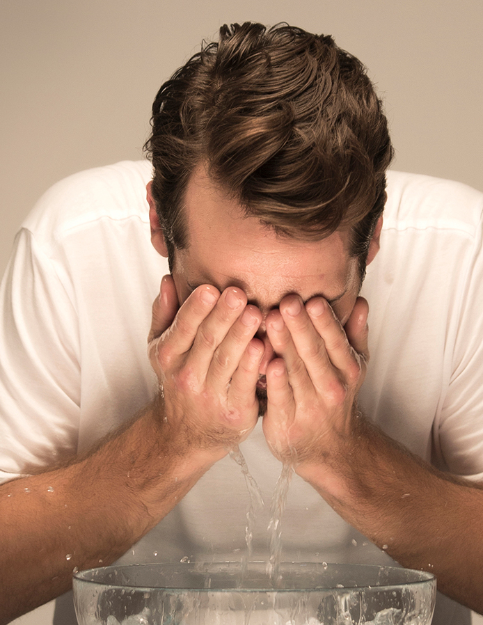 FOREO LUNA 3 MEN I Best Silicone Sonic Beard Cleaning Tool