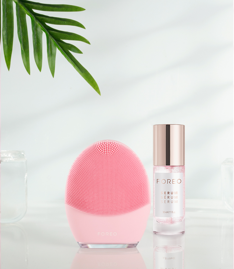 FOREO Serum Serum Serum - Your Hydrating Skincare Boost